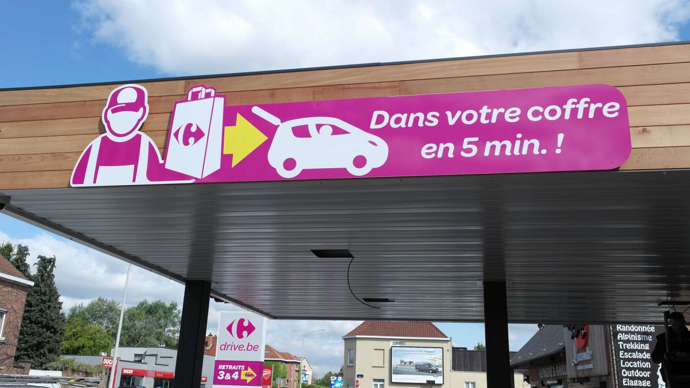 30 nouveaux 'drives' pour Carrefour - RetailDetail BE