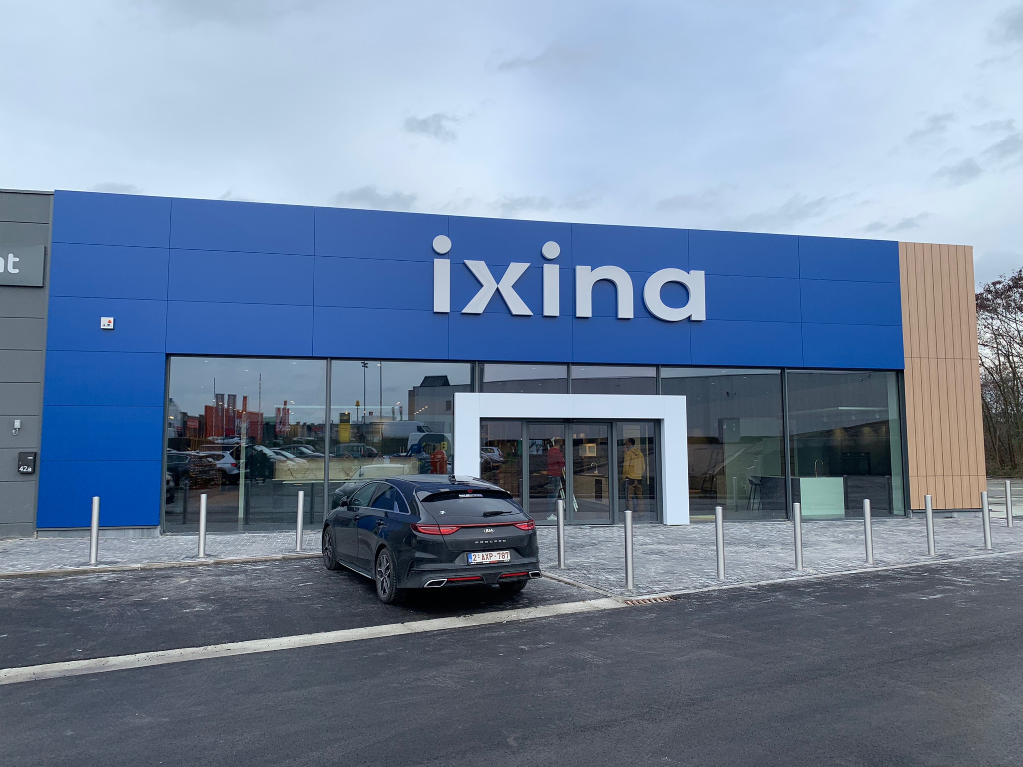 Cuisiniste Ixina décolle en Espagne - RetailDetail BE