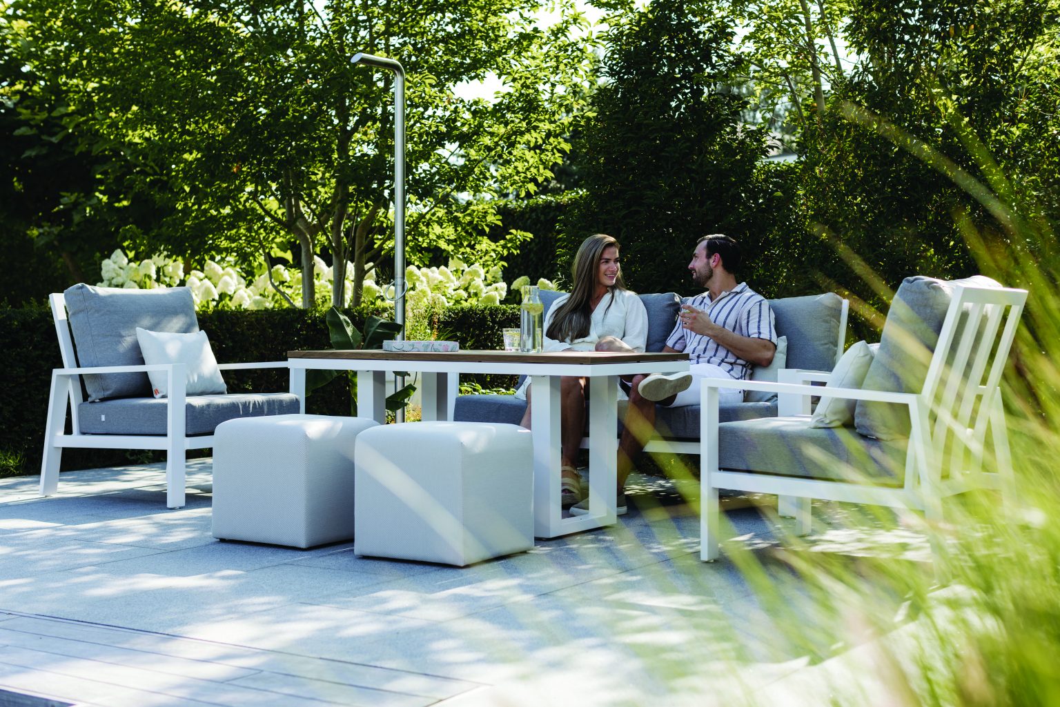 BuitenHof Tuinmeubelen wordt Life Outdoor Living - RetailDetail BE