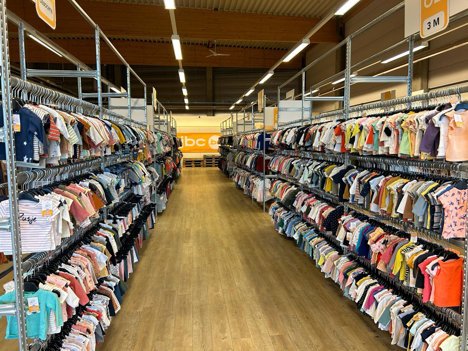 [En Images] Découvrez le magasin de seconde main de JBC à Olen ...