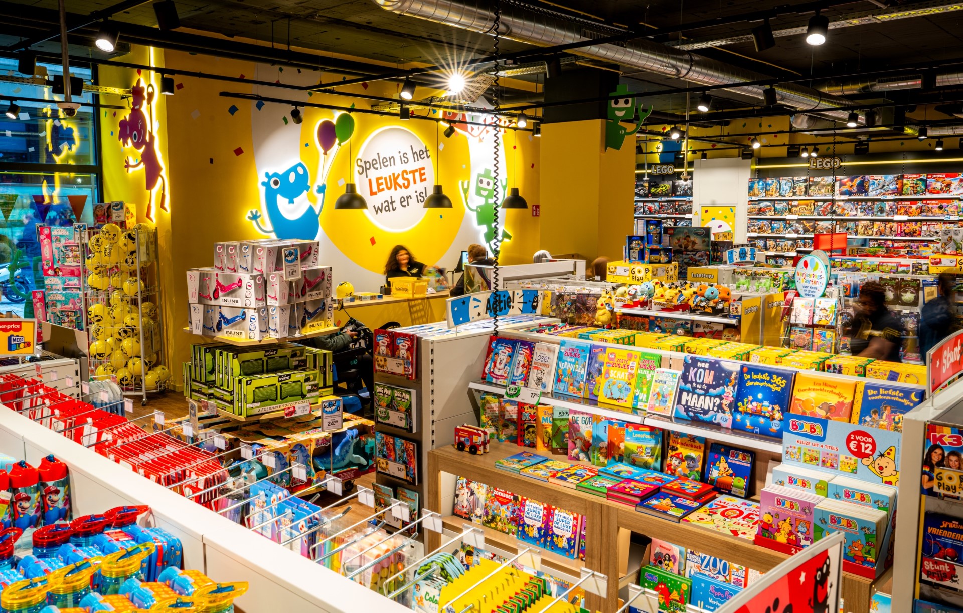 Intertoys groeit met dank aan 'kidults' - RetailDetail BE