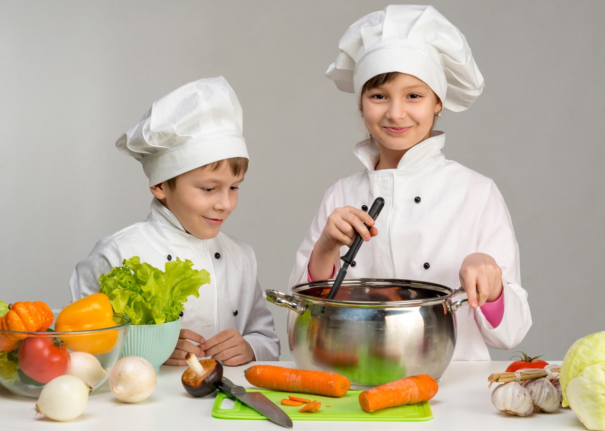 Delhaize lance des boîtes repas pour les enfants - RetailDetail BE