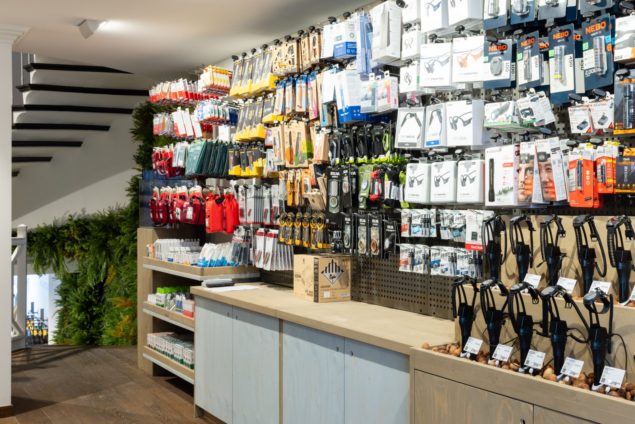 [In Beeld] A.S.Adventure opent eerste “city store” in Brugge ...