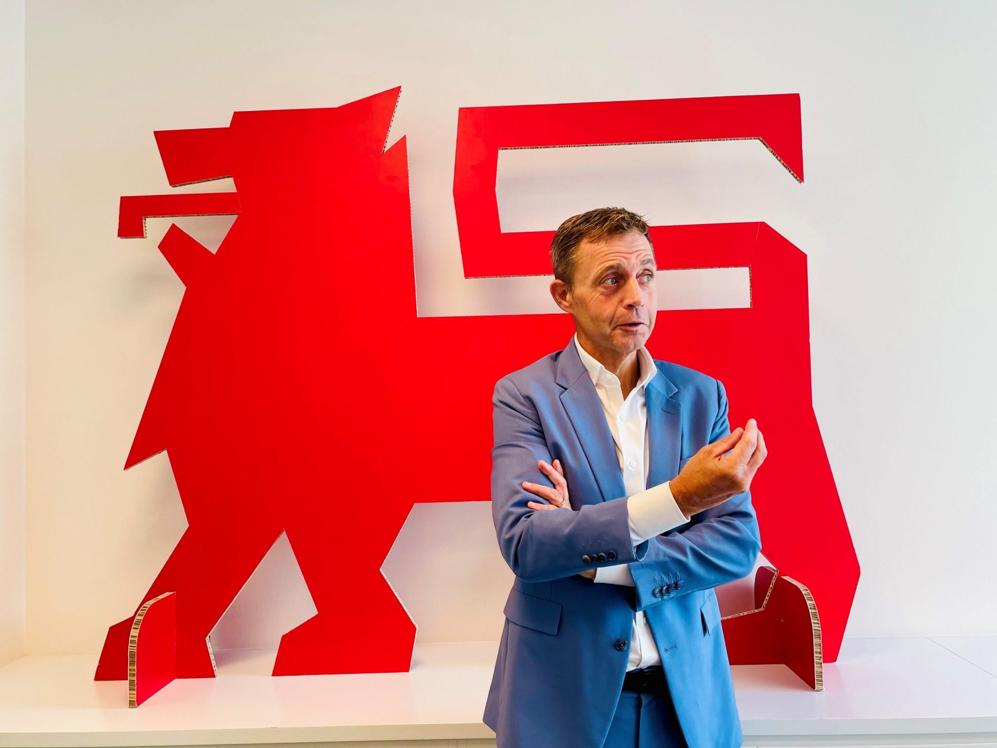 Le CEO de Delhaize, Xavier Piesvaux, déménage en Roumanie - RetailDetail BE